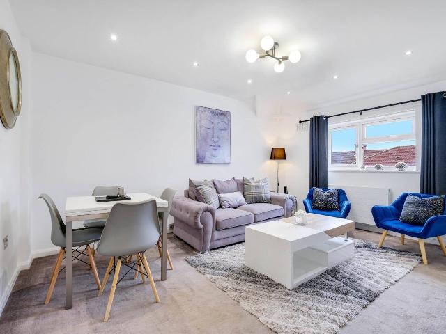 House at Townholm Crescent, Greater London