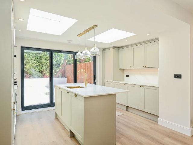 House at Toyne Way, Greater London