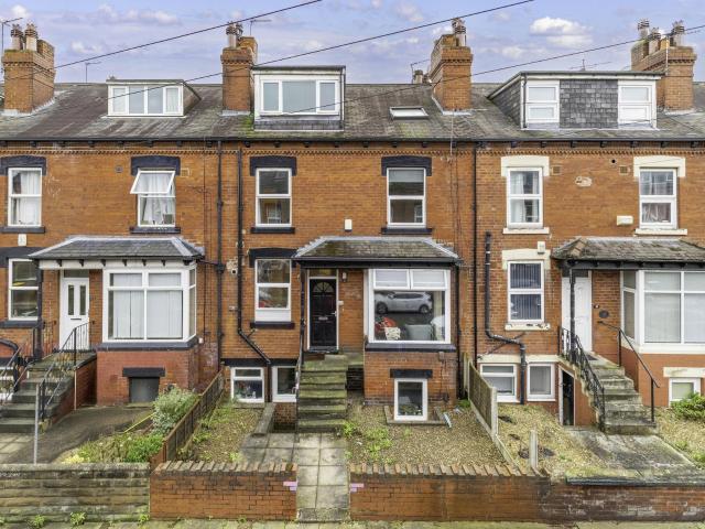 Apartment at Trelawn Avenue, Leeds