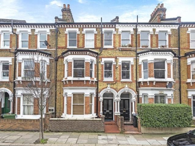 House at Tremadoc Road, Greater London