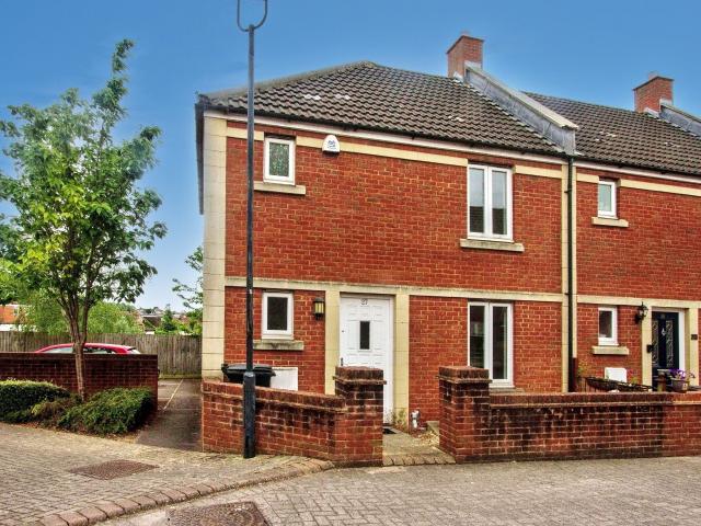 House at Trubshaw Close, Bristol