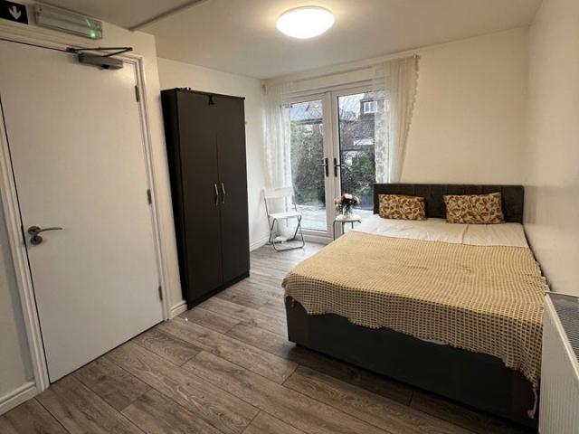 House at Twickenham Gardens, Greater London