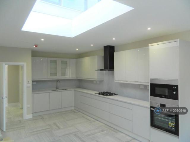 House at Twyford Road, Greater London
