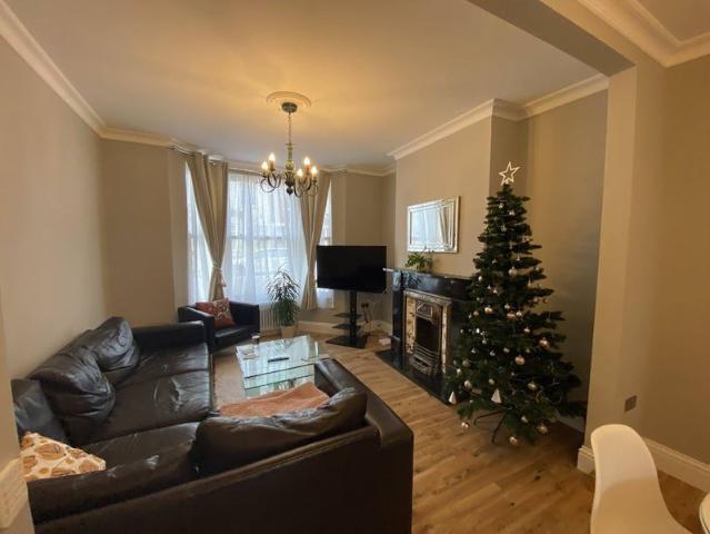 House at Tunis Road, Greater London