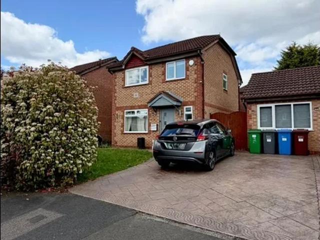 House at Tunshill Road, Manchester