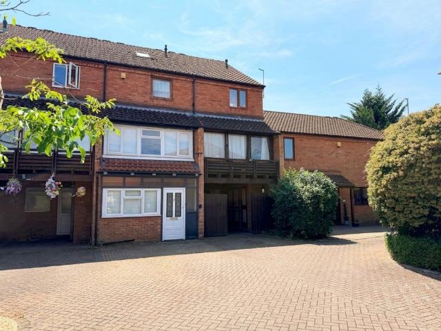 House at Turners Mews, Milton Keynes
