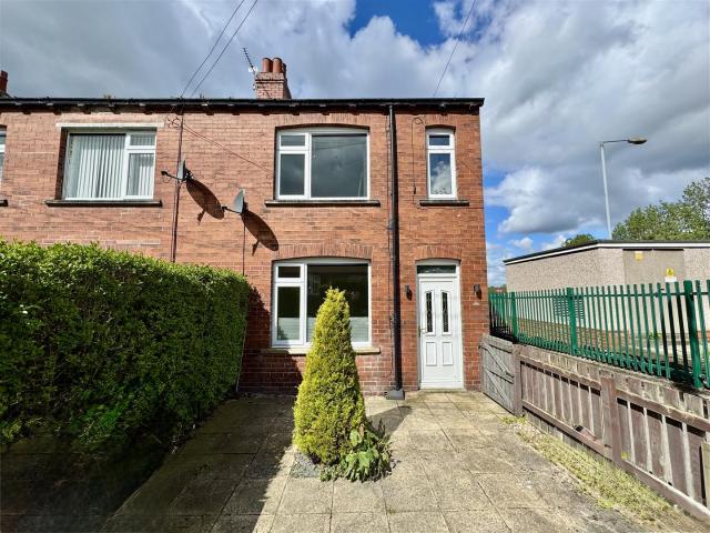 House at Turnshaw Road, Kirkburton