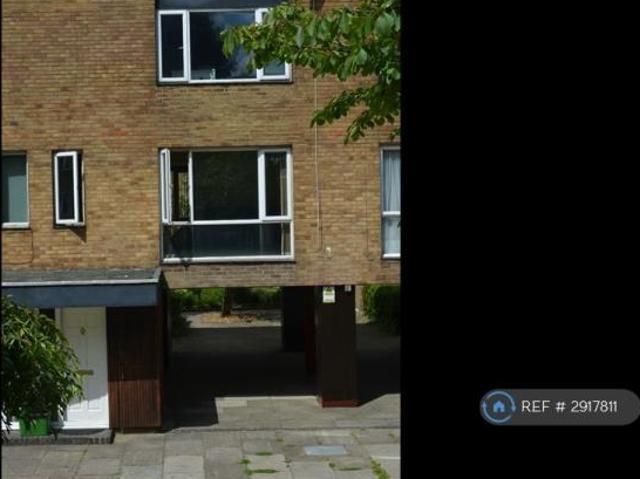 House at Turnpike Link, Greater London