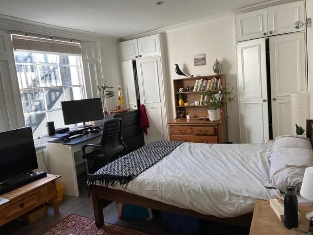 House at Union Square, Greater London