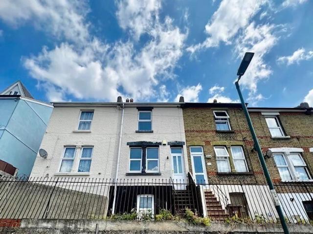 House at Upper Luton Road, Chatham