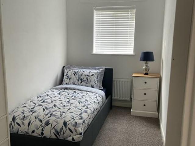 House at Upperfield Close, Redditch