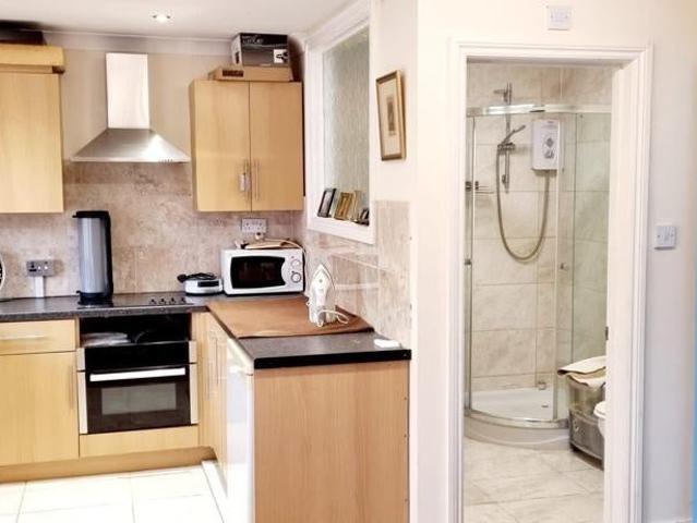 Apartment at Upsdell Avenue, Greater London