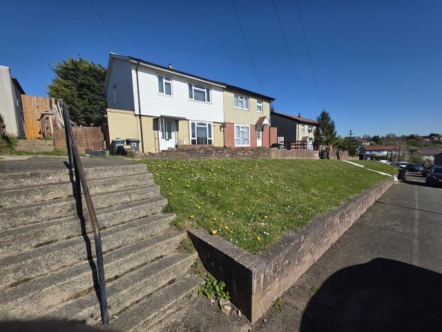 House at Upwell Road, Luton