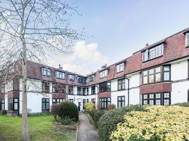 Apartment at Uxbridge Road, Greater London