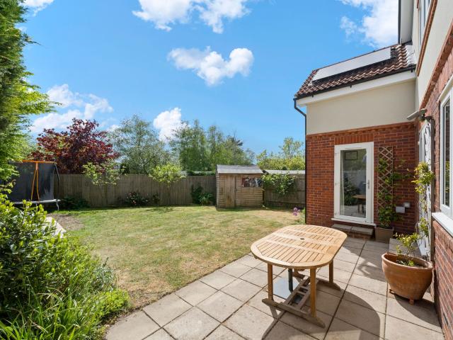 House at Vale Road, Elmbridge