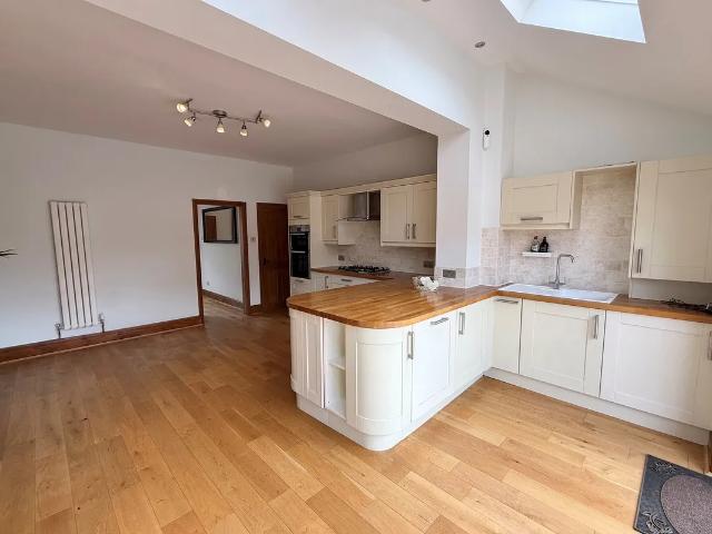 House at Vine Road, Doncaster