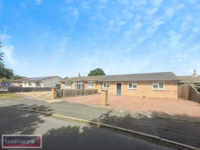 House at Vicarage Avenue, South Cambridgeshire