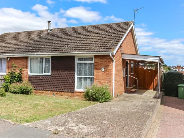 House at Vicarage Close, Wellingborough