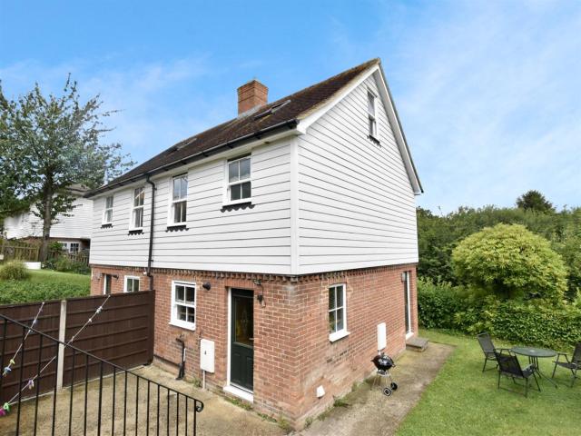 House at Vicarage Road, Rother