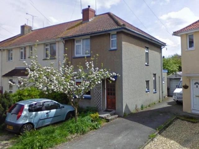 House at Wakedean Gardens, Yatton