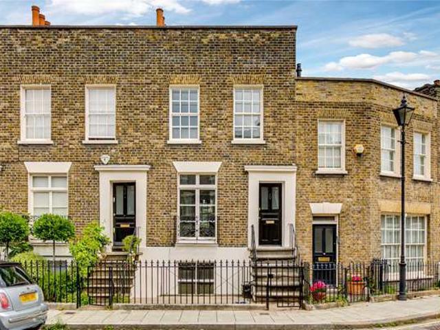 House at Walcot Square, Greater London
