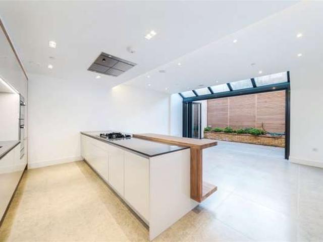 House at Walham Grove, Greater London