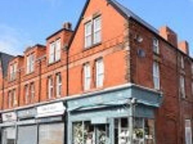 Apartment at Warwick Avenue, Crosby