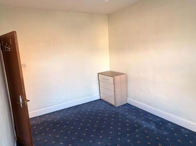House at Warwick Gardens, Greater London