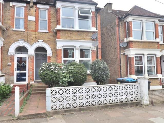 House at Warwick Road, Greater London