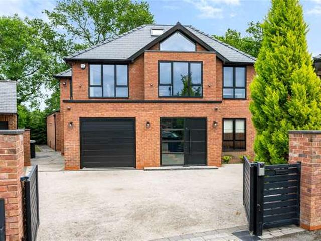 House at Warburton Close, Trafford