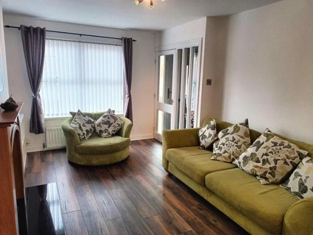 House at Warren Gardens, Lisburn