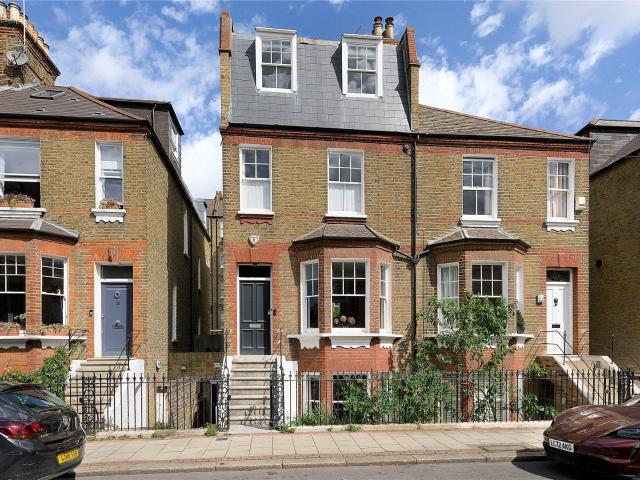 House at Warriner Gardens, Greater London
