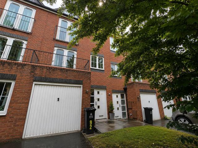 House at Waterfront Way, Walsall