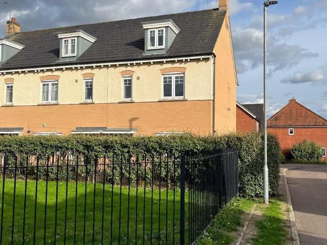 House at Watson Close, Duston