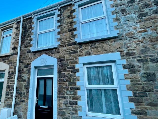 House at Waun Road, Swansea