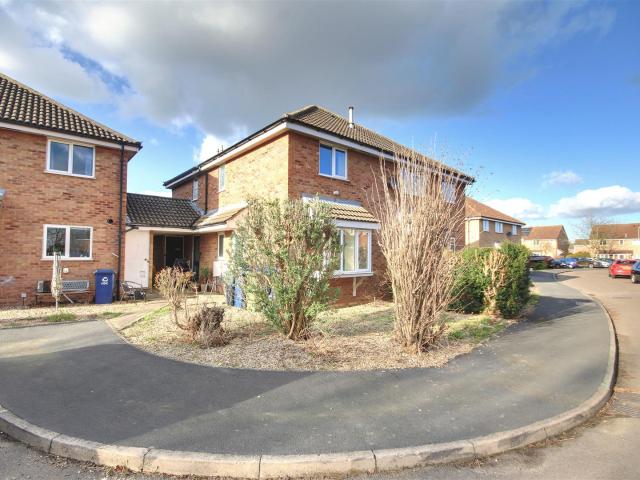 House at Welland Close, Huntingdonshire