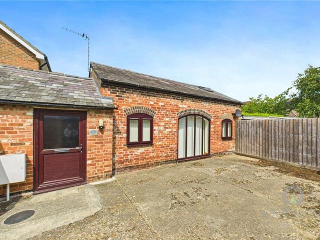 House at West Street, Steeple Claydon