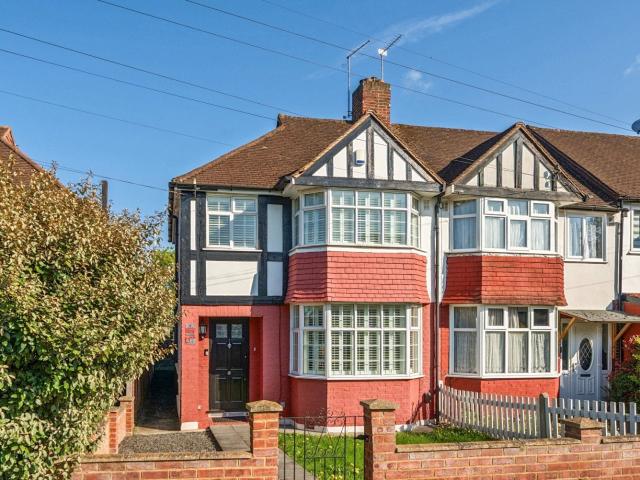 House at Westdean Avenue, Greater London