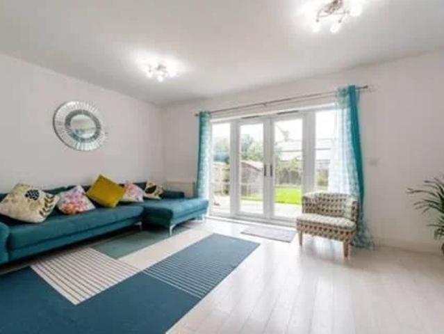House at Westmount Close, Greater London