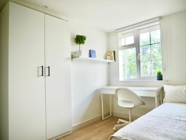 House at Westway, Greater London