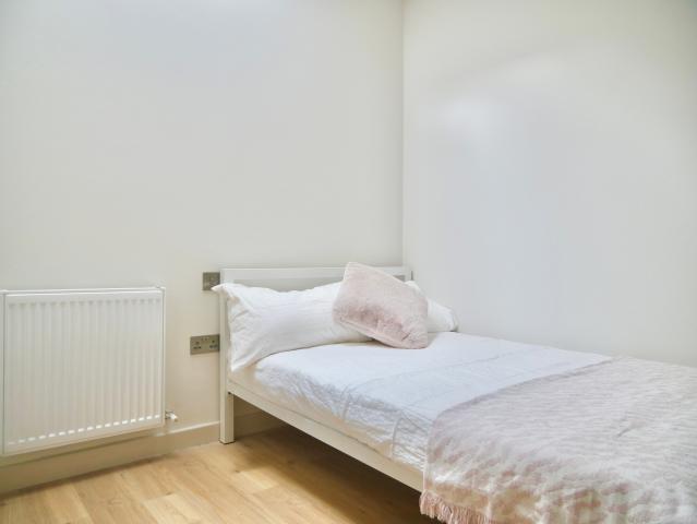 House at Westway, Greater London
