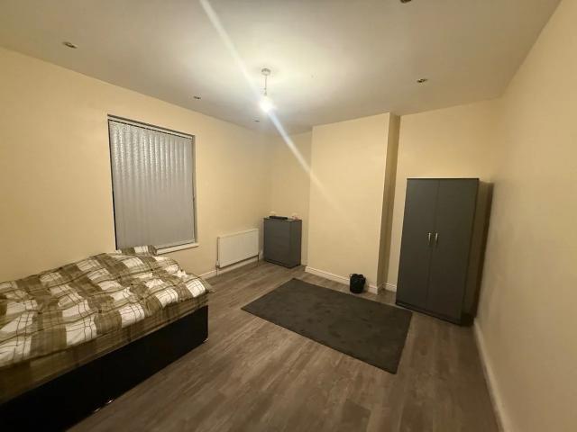Room at Whateley Road, Birmingham