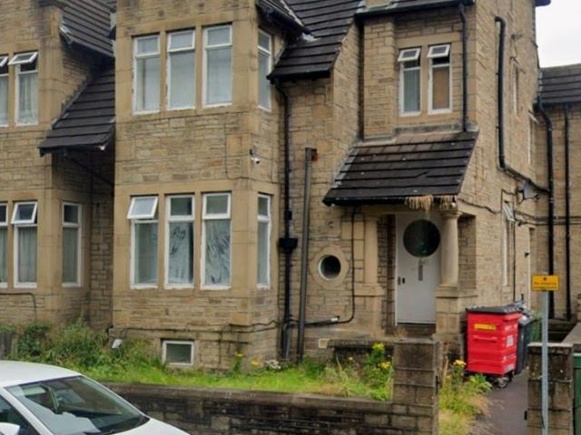 House at Wheathouse Road, Kirklees