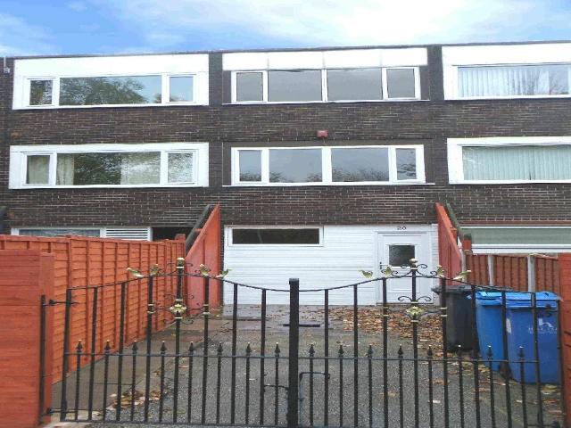 House at Whitchurch Way, Runcorn