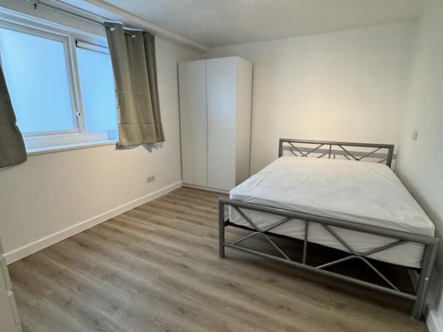 House at White City Road, Greater London