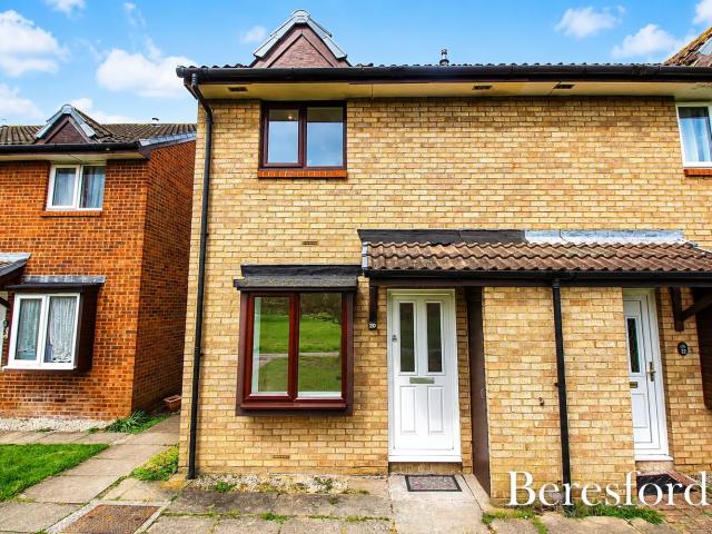 House at Whitelands Way, Greater London