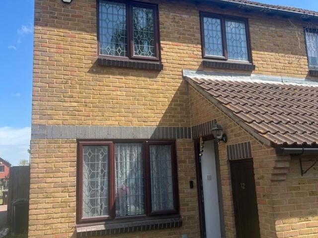House at Whites Close, Dartford