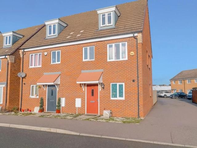 House at Whinchat Gardens, Leighton Buzzard