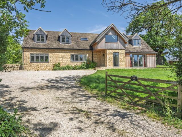 House at Wincott Close, Stratford upon Avon