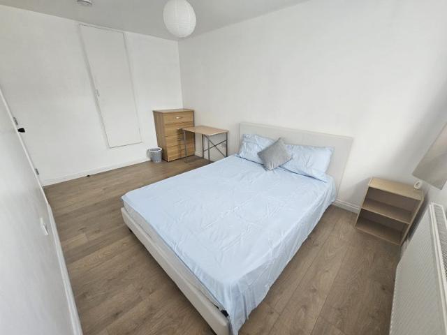 House at Windmill Lane, Greater London